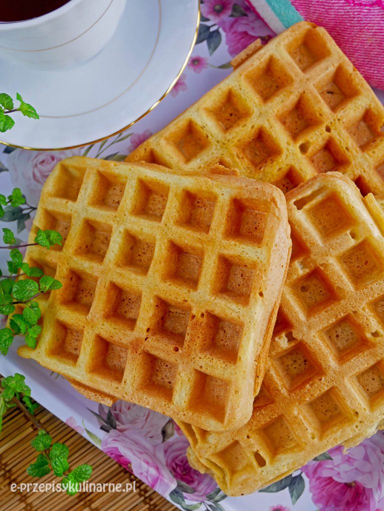 Gofry – przepis na pyszne i chrupiące gofry - e-PrzepisyKulinarne.pl