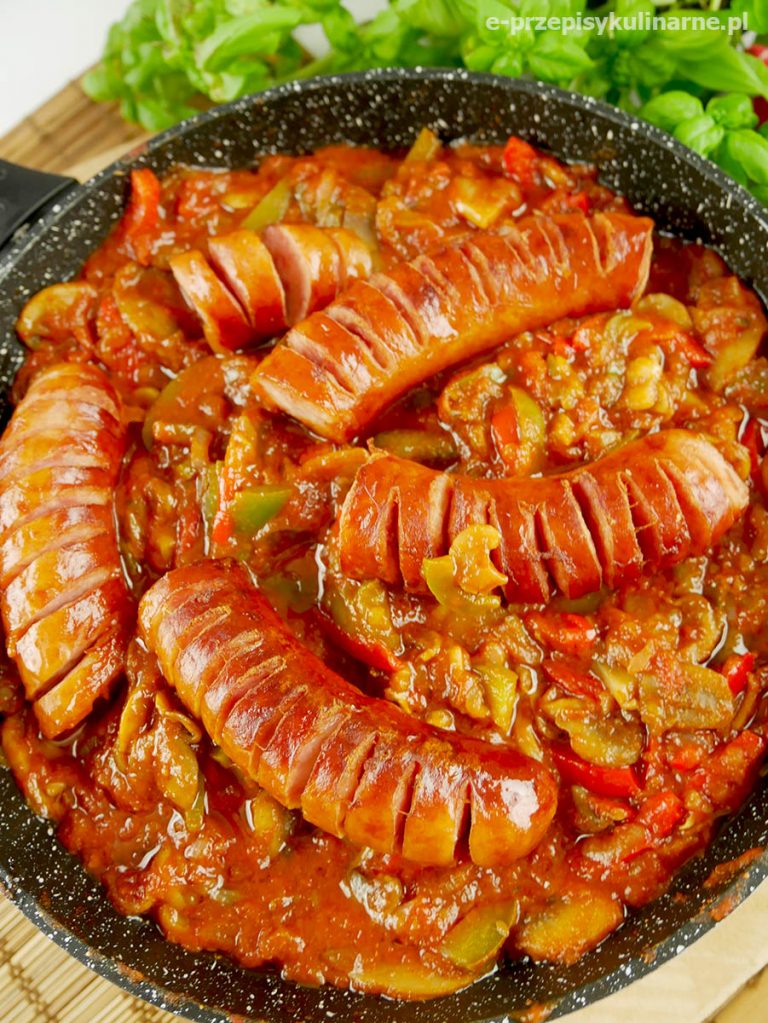 Kiełbasa po cygańsku – proste i smaczne danie na ciepło