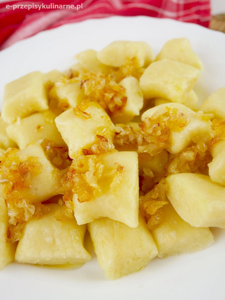 Kopytka – tradycyjny i dokładny przepis - e-PrzepisyKulinarne.pl