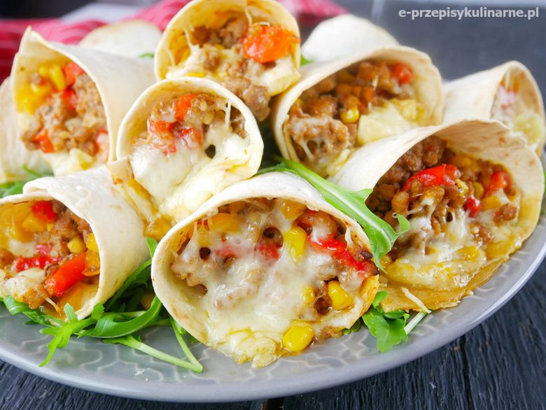 Rożki z tortilli zapiekane z mięsem mielonym – pyszna przekąska