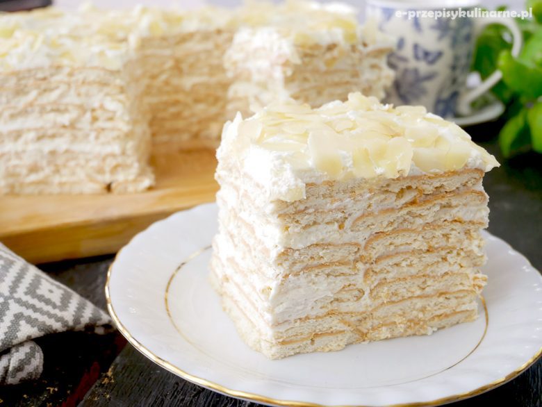 Ciasto Marcinek bez pieczenia w 15 minut – prosty i efektowny